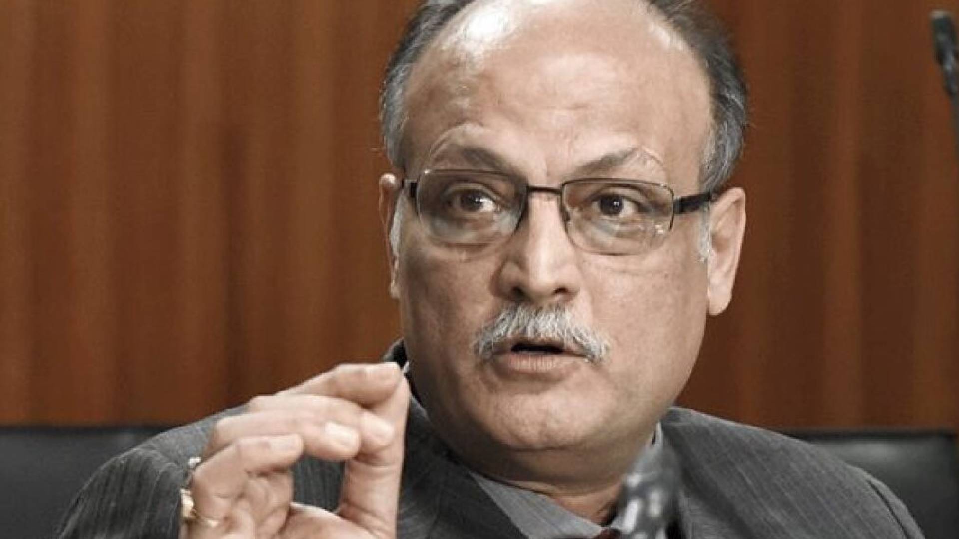 Justice Harish Tandon Visits Puri Shreemandir Ahead Of Oath Ceremony